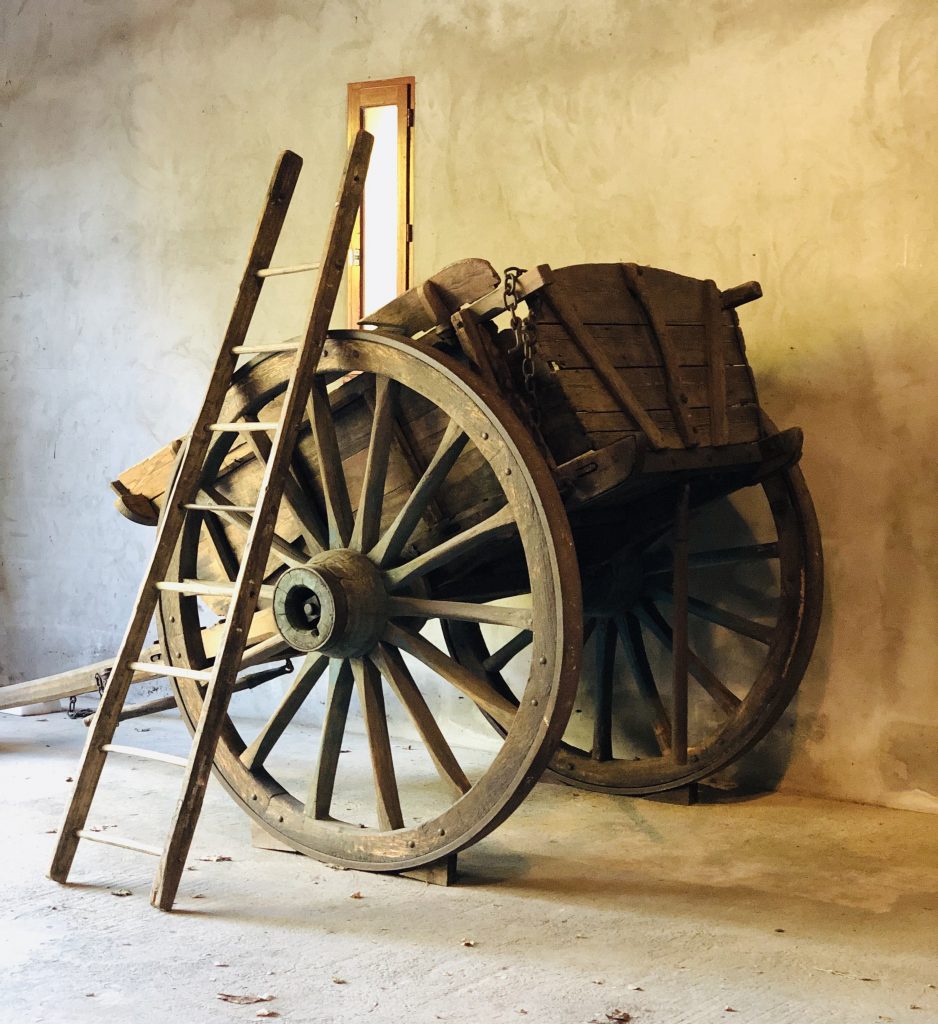 Antique wine charette